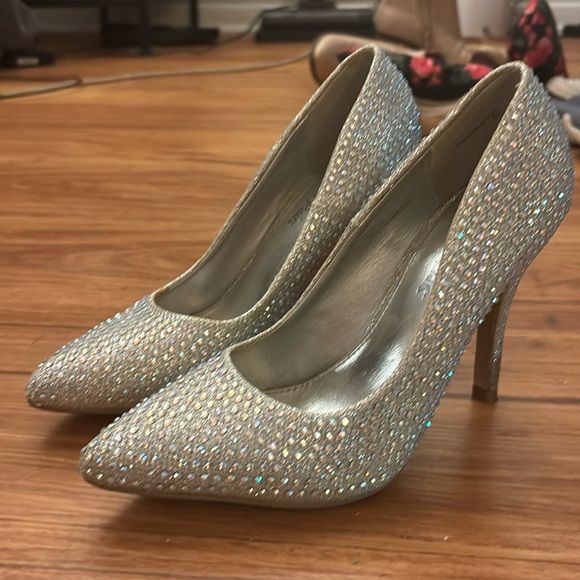 Dream Pairs | Shoes | Dream Paris Pointed Toe Bedazzled Gem Glitter ...